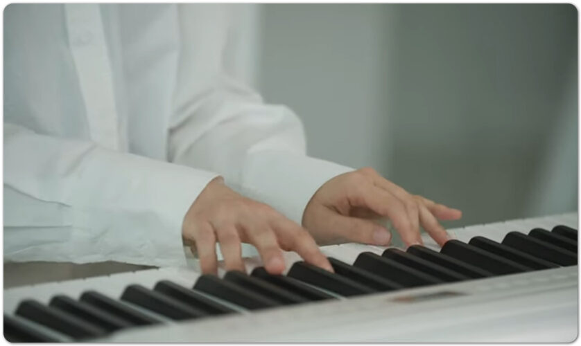 개의치 않으셨네 (CCM/악보) – Luvim 러빔, 사공정 작사/작곡 – 유발(Jubal)